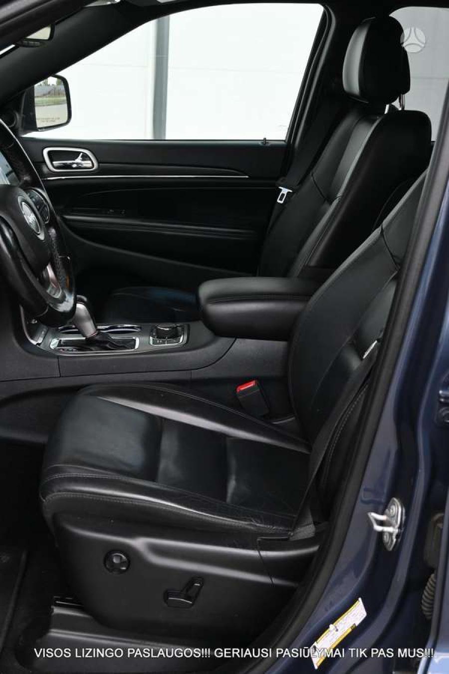 Zils Jeep Grand Cherokee 2020 Kretinga, ar dzinēja tilpumu 3.60 L un nobraukumu 65 tūkst. km par 19699 €, foto 19 vietnē AUTOMOTO.COM.LV