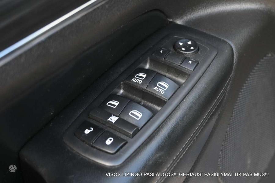Zils Jeep Grand Cherokee 2020 Kretinga, ar dzinēja tilpumu 3.60 L un nobraukumu 65 tūkst. km par 19699 €, foto 20 vietnē AUTOMOTO.COM.LV