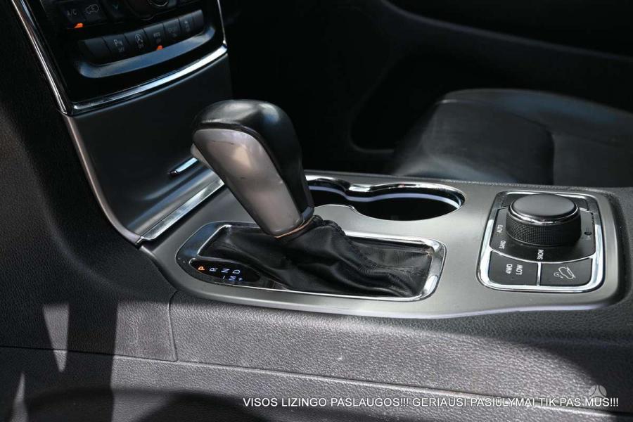 Zils Jeep Grand Cherokee 2020 Kretinga, ar dzinēja tilpumu 3.60 L un nobraukumu 65 tūkst. km par 19699 €, foto 23 vietnē AUTOMOTO.COM.LV