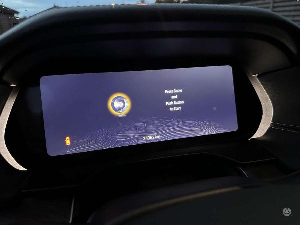 Blue Jeep Grand Cherokee 2024 in Klaipeda, with an engine capacity of 3.60 L and mileage of 34 thousand km for 38900 €, photo 8 on AUTOMOTO.COM.LV