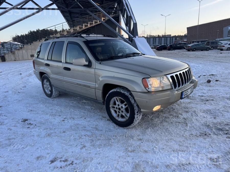 Brown Jeep Grand Cherokee 2000 in Valmiera, with an engine capacity of 4.00 L and mileage of 146 thousand km for 3100 €, photo 2 on AUTOMOTO.COM.LV