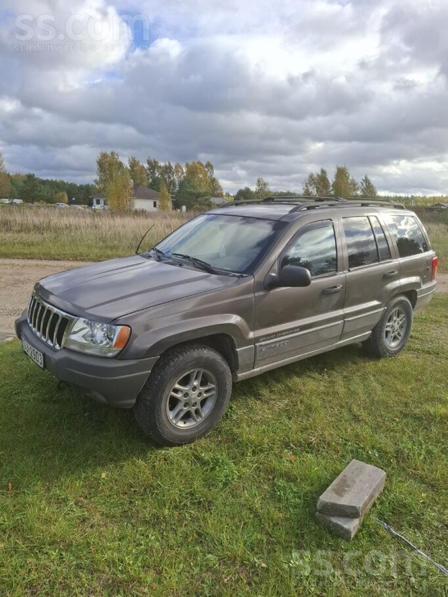 Brūns Jeep Grand Cherokee 2000 Jelgava, ar dzinēja tilpumu 4.00 L un nobraukumu 237 tūkst. km par 4000 €, foto 3 vietnē AUTOMOTO.COM.LV