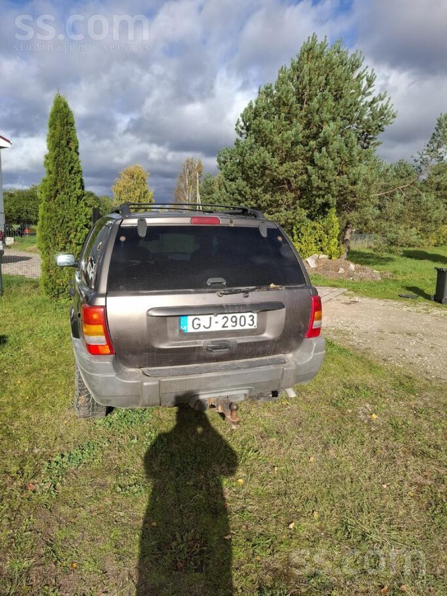 Brūns Jeep Grand Cherokee 2000 Jelgava, ar dzinēja tilpumu 4.00 L un nobraukumu 237 tūkst. km par 4000 €, foto 4 vietnē AUTOMOTO.COM.LV