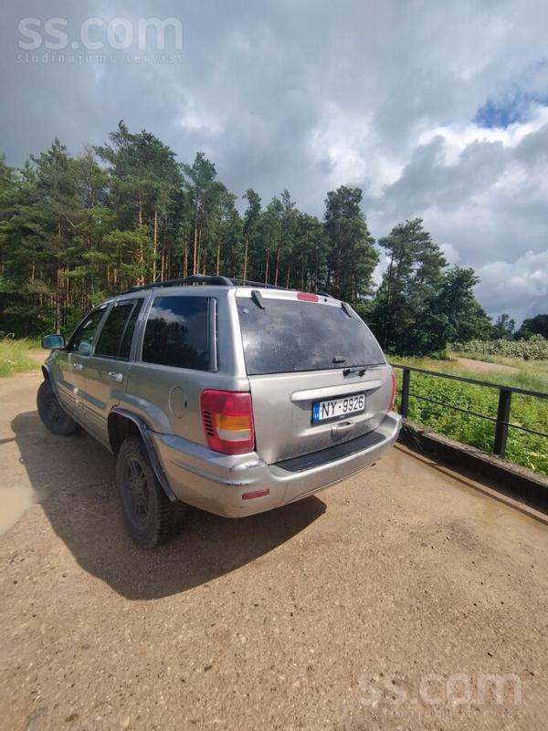 Brown Jeep Grand Cherokee 2002 in Liepaja, with an engine capacity of 2.70 L and mileage of 343 thousand km for 2430 €, photo 5 on AUTOMOTO.COM.LV