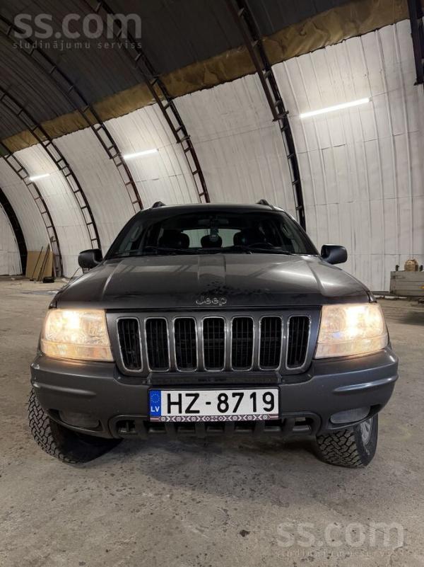 Brūns Jeep Grand Cherokee 2003 Rīga, ar dzinēja tilpumu 2.70 L un nobraukumu 351 tūkst. km par 2200 €, foto 9 vietnē AUTOMOTO.COM.LV
