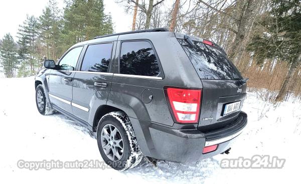 Brūns Jeep Grand Cherokee 2005 Tallina, ar dzinēja tilpumu 4.70 L un nobraukumu 198 tūkst. km par 7290 €, foto 10 vietnē AUTOMOTO.COM.LV