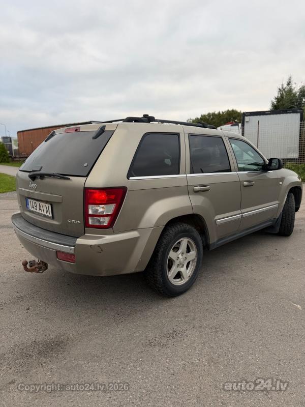 Brown Jeep Grand Cherokee 2005 in Tallinn, with an engine capacity of 3.00 L and mileage of 178 thousand km for 5000 €, photo 4 on AUTOMOTO.COM.LV