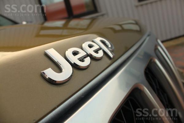 Brown Jeep Grand Cherokee 2009 in Riga, with an engine capacity of 3.00 L and mileage of 0 thousand km for 8790 €, photo 10 on AUTOMOTO.COM.LV
