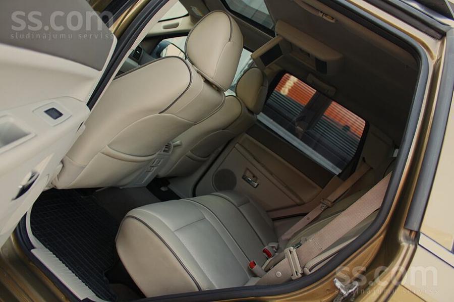 Brūns Jeep Grand Cherokee 2009 Rīga, ar dzinēja tilpumu 3.00 L un nobraukumu 0 tūkst. km par 8790 €, foto 20 vietnē AUTOMOTO.COM.LV