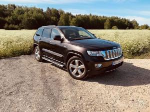 Brūns Jeep Grand Cherokee 2012 Rīga, ar dzinēja tilpumu 3.00 L un nobraukumu 304 tūkst. km par 8900 €, foto  vietnē AUTOMOTO.COM.LV