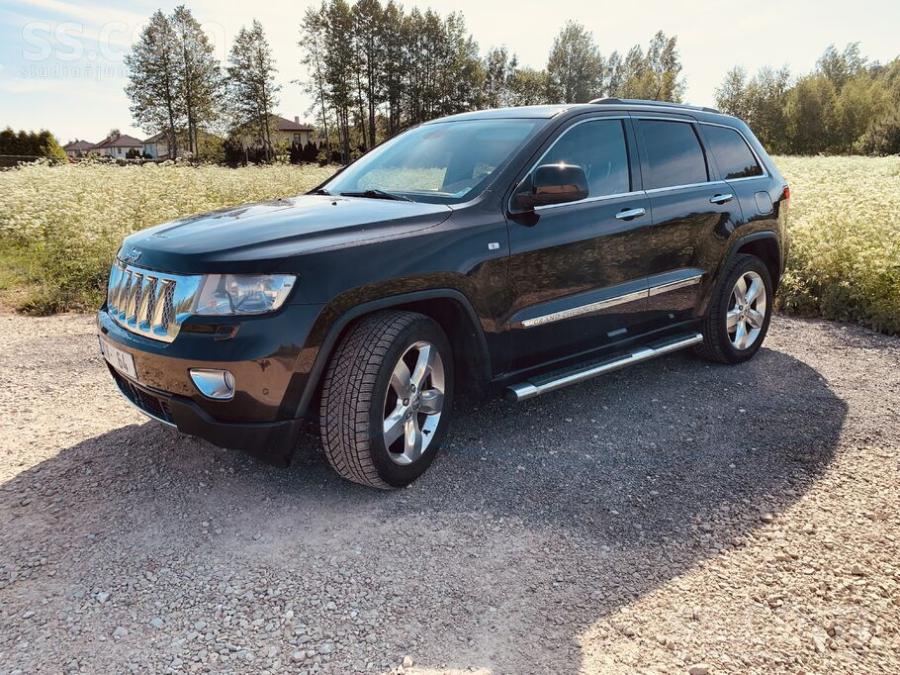 Brūns Jeep Grand Cherokee 2012 Rīga, ar dzinēja tilpumu 3.00 L un nobraukumu 304 tūkst. km par 8900 €, foto 2 vietnē AUTOMOTO.COM.LV