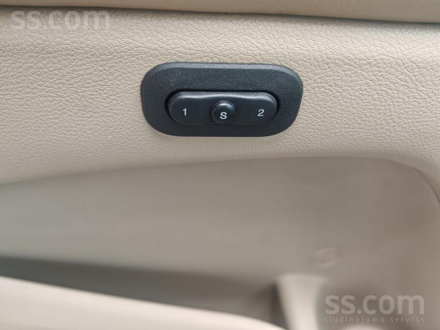 Brūns Jeep Grand Cherokee 2012 Rīga, ar dzinēja tilpumu 3.00 L un nobraukumu 264 tūkst. km par 8390 €, foto 14 vietnē AUTOMOTO.COM.LV