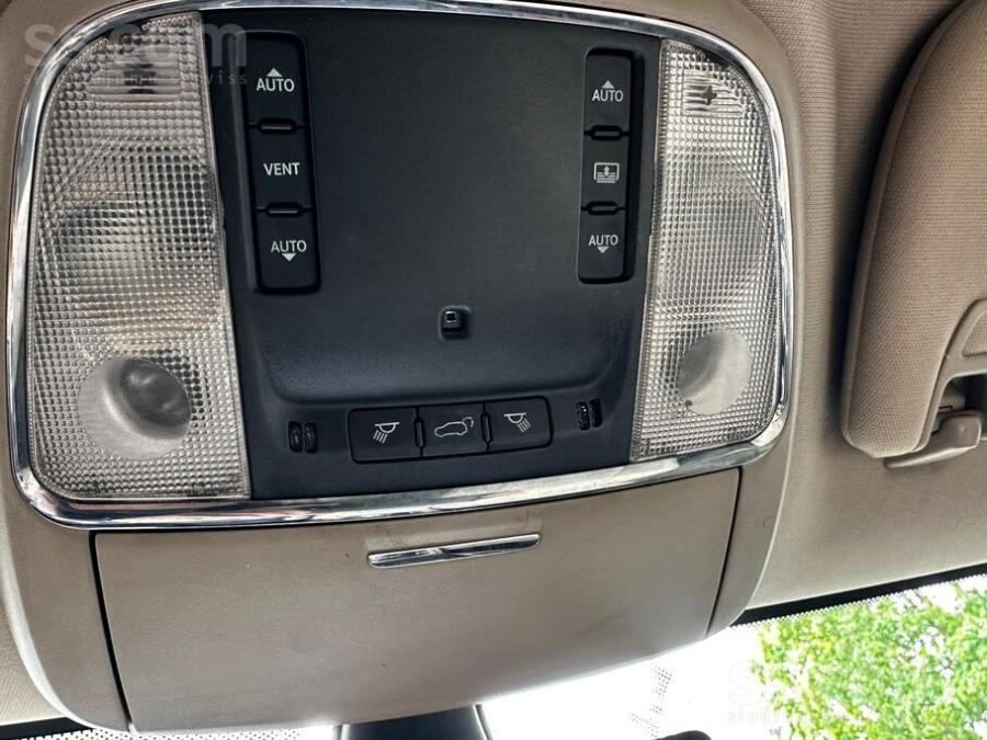 Brūns Jeep Grand Cherokee 2012 Rīga, ar dzinēja tilpumu 3.00 L un nobraukumu 264 tūkst. km par 8390 €, foto 20 vietnē AUTOMOTO.COM.LV