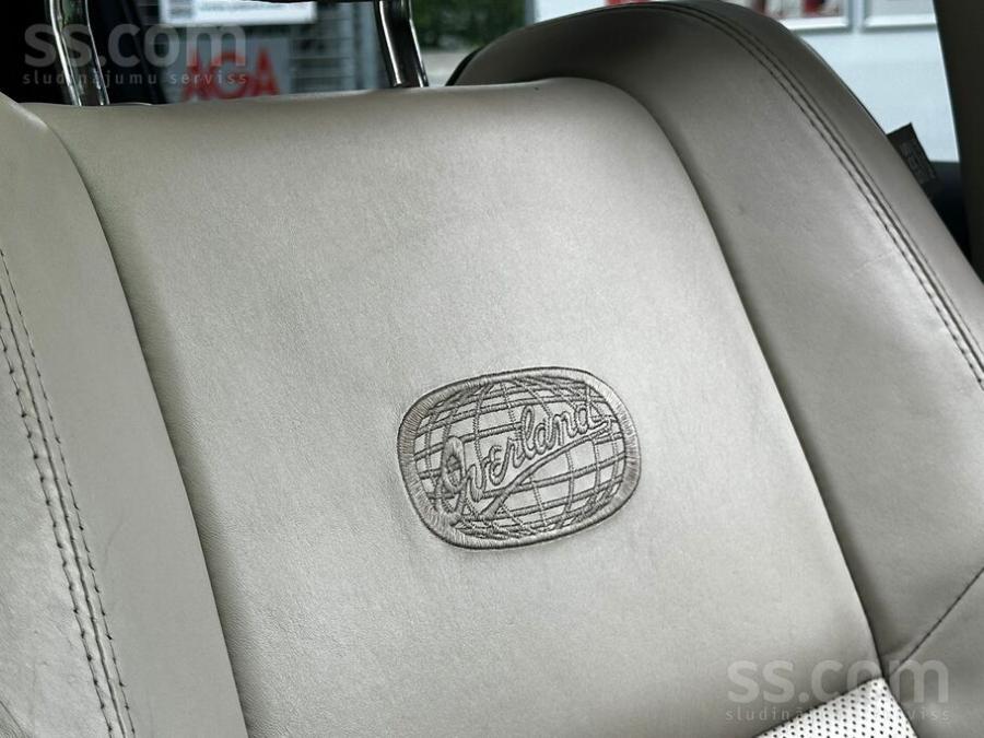 Brūns Jeep Grand Cherokee 2012 Rīga, ar dzinēja tilpumu 3.00 L un nobraukumu 264 tūkst. km par 8390 €, foto 36 vietnē AUTOMOTO.COM.LV