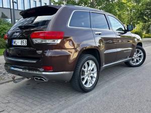 Brūns Jeep Grand Cherokee 2013 Rīga, ar dzinēja tilpumu 3.00 L un nobraukumu 245 tūkst. km par 9900 €, foto 8 vietnē AUTOMOTO.COM.LV