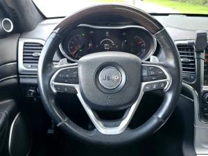 Brūns Jeep Grand Cherokee 2013 Rīga, ar dzinēja tilpumu 3.00 L un nobraukumu 245 tūkst. km par 9900 €, foto 11 vietnē AUTOMOTO.COM.LV