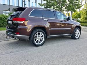 Brūns Jeep Grand Cherokee 2013 Rīga, ar dzinēja tilpumu 3.00 L un nobraukumu 245 tūkst. km par 9900 €, foto 43 vietnē AUTOMOTO.COM.LV