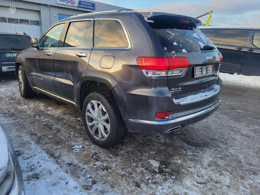 Brūns Jeep Grand Cherokee 2015 Klaipėda, ar dzinēja tilpumu 2.99 L un nobraukumu 265 tūkst. km par 8100 €, foto 3 vietnē AUTOMOTO.COM.LV