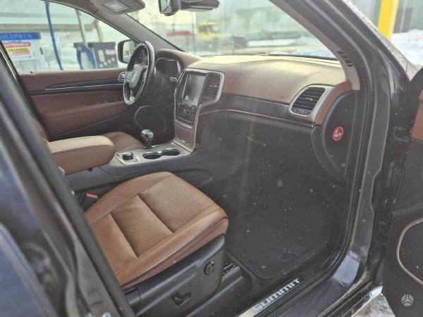 Brūns Jeep Grand Cherokee 2015 Kelmė, ar dzinēja tilpumu 2.99 L un nobraukumu 260 tūkst. km par 12600 €, foto 10 vietnē AUTOMOTO.COM.LV