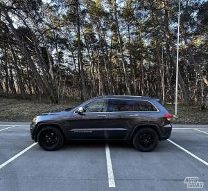 Brūns Jeep Grand Cherokee 2015 Klaipėda, ar dzinēja tilpumu 3.60 L un nobraukumu 189 tūkst. km par 14500 €, foto  vietnē AUTOMOTO.COM.LV