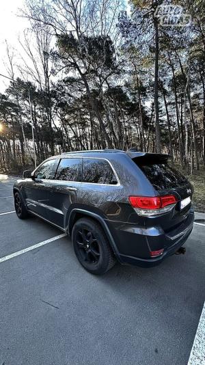 Brown Jeep Grand Cherokee 2015 in Klaipeda, with an engine capacity of 3.60 L and mileage of 189 thousand km for 14500 €, photo 3 on AUTOMOTO.COM.LV
