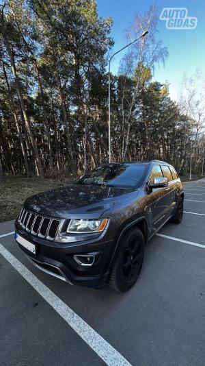 Brown Jeep Grand Cherokee 2015 in Klaipeda, with an engine capacity of 3.60 L and mileage of 189 thousand km for 14500 €, photo 7 on AUTOMOTO.COM.LV