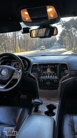 Brown Jeep Grand Cherokee 2015 in Klaipeda, with an engine capacity of 3.60 L and mileage of 189 thousand km for 14500 €, photo 12 on AUTOMOTO.COM.LV