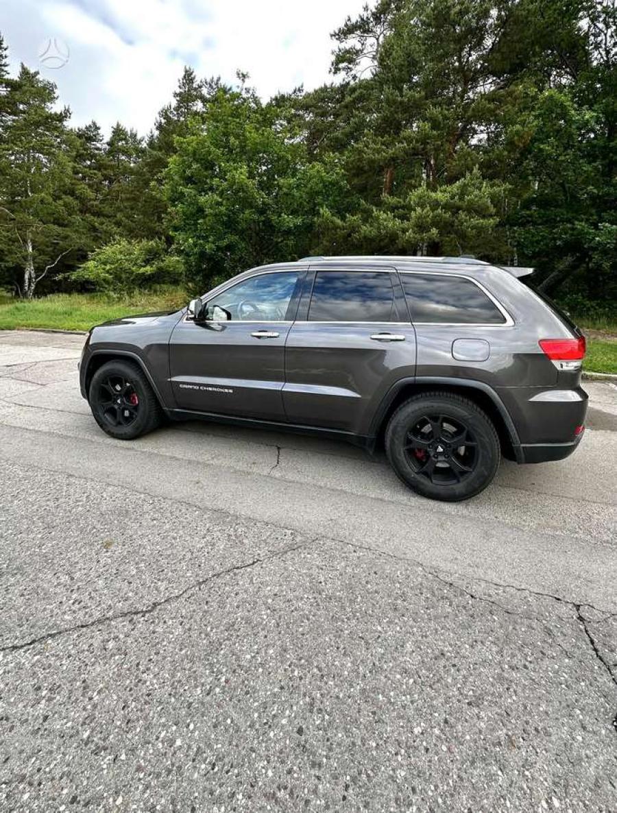 Brown Jeep Grand Cherokee 2015 in Klaipeda, with an engine capacity of 3.60 L and mileage of 189 thousand km for 13800 €, photo 9 on AUTOMOTO.COM.LV