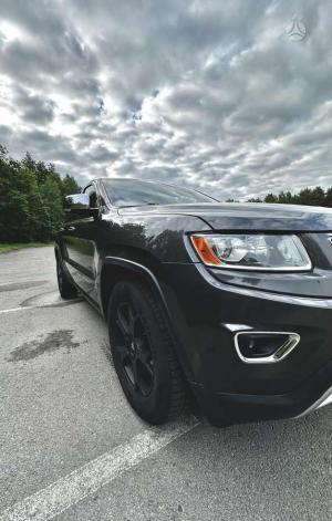 Brown Jeep Grand Cherokee 2015 in Klaipeda, with an engine capacity of 3.60 L and mileage of 189 thousand km for 13800 €, photo 10 on AUTOMOTO.COM.LV