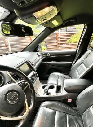 Brown Jeep Grand Cherokee 2015 in Klaipeda, with an engine capacity of 3.60 L and mileage of 189 thousand km for 13800 €, photo 20 on AUTOMOTO.COM.LV