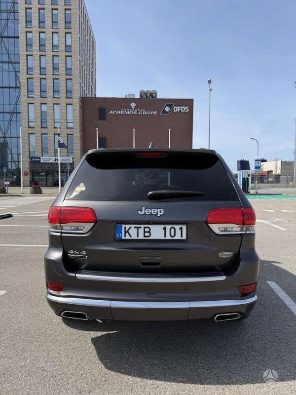 Brūns Jeep Grand Cherokee 2015 Klaipėda, ar dzinēja tilpumu 2.99 L un nobraukumu 174 tūkst. km par 12900 €, foto 7 vietnē AUTOMOTO.COM.LV