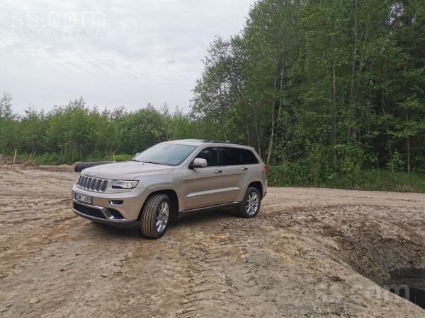 Brūns Jeep Grand Cherokee 2016 Jelgava, ar dzinēja tilpumu 3.00 L un nobraukumu 174 tūkst. km par 21500 €, foto 4 vietnē AUTOMOTO.COM.LV