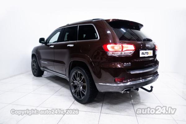 Brūns Jeep Grand Cherokee 2016 Tallina, ar dzinēja tilpumu 3.00 L un nobraukumu 222 tūkst. km par 16999 €, foto 5 vietnē AUTOMOTO.COM.LV