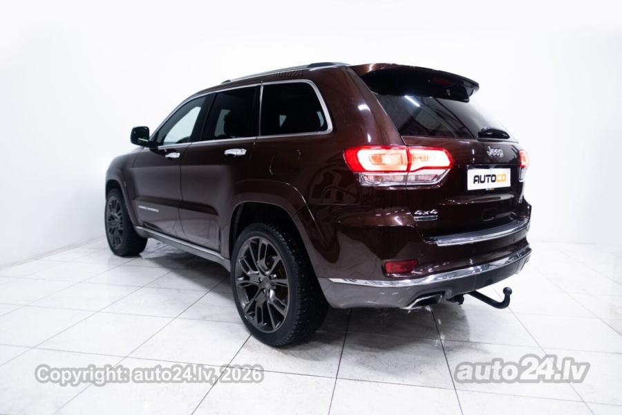 Brūns Jeep Grand Cherokee 2016 Tallina, ar dzinēja tilpumu 3.00 L un nobraukumu 222 tūkst. km par 16999 €, foto 5 vietnē AUTOMOTO.COM.LV
