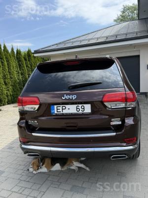 Brūns Jeep Grand Cherokee 2016 Rīga, ar dzinēja tilpumu 3.00 L un nobraukumu 155 tūkst. km par 16500 €, foto 4 vietnē AUTOMOTO.COM.LV