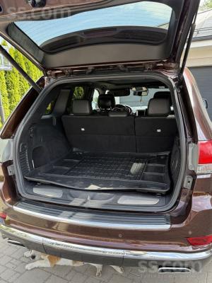 Brūns Jeep Grand Cherokee 2016 Rīga, ar dzinēja tilpumu 3.00 L un nobraukumu 155 tūkst. km par 16500 €, foto 5 vietnē AUTOMOTO.COM.LV