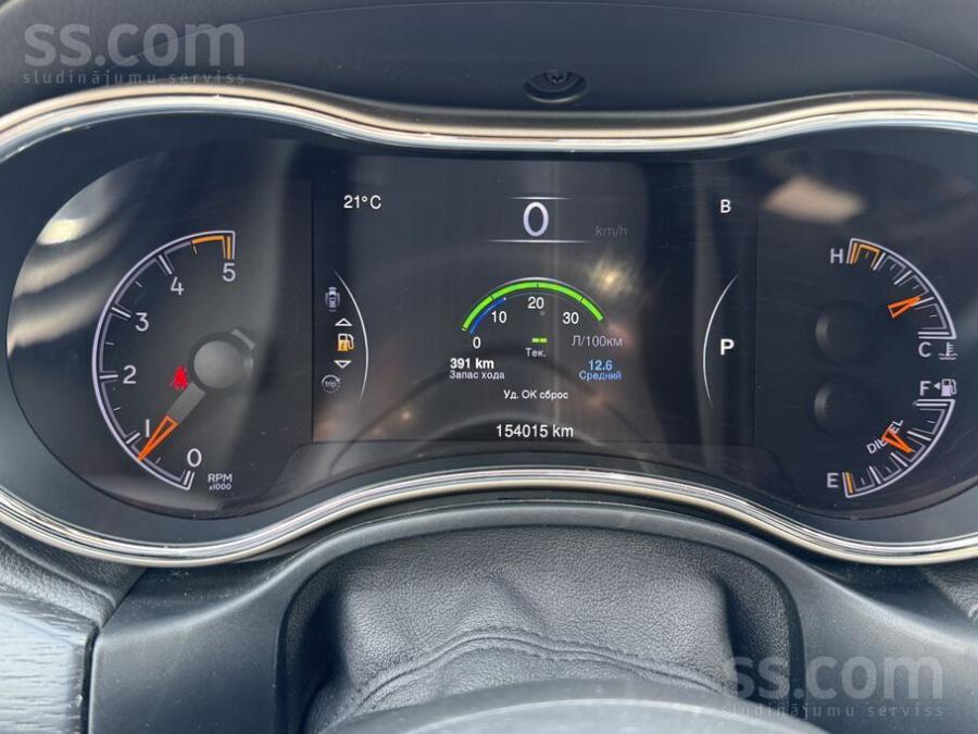 Brūns Jeep Grand Cherokee 2016 Rīga, ar dzinēja tilpumu 3.00 L un nobraukumu 155 tūkst. km par 16500 €, foto 6 vietnē AUTOMOTO.COM.LV