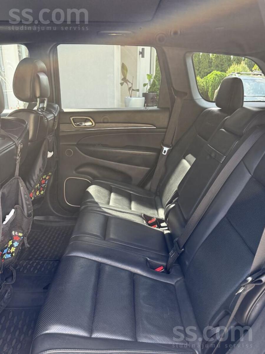 Brūns Jeep Grand Cherokee 2016 Rīga, ar dzinēja tilpumu 3.00 L un nobraukumu 155 tūkst. km par 16500 €, foto 7 vietnē AUTOMOTO.COM.LV