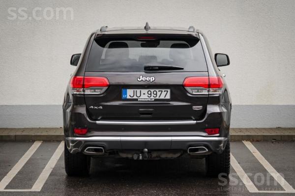 Brown Jeep Grand Cherokee 2017 in Riga, with an engine capacity of 3.00 L and mileage of 0 thousand km for 17500 €, photo 5 on AUTOMOTO.COM.LV