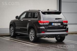 Brūns Jeep Grand Cherokee 2017 Rīga, ar dzinēja tilpumu 3.00 L un nobraukumu 0 tūkst. km par 17500 €, foto 6 vietnē AUTOMOTO.COM.LV