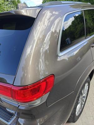 Brūns Jeep Grand Cherokee 2017 Tauragė, ar dzinēja tilpumu 5.70 L un nobraukumu 193 tūkst. km par 17700 €, foto 8 vietnē AUTOMOTO.COM.LV