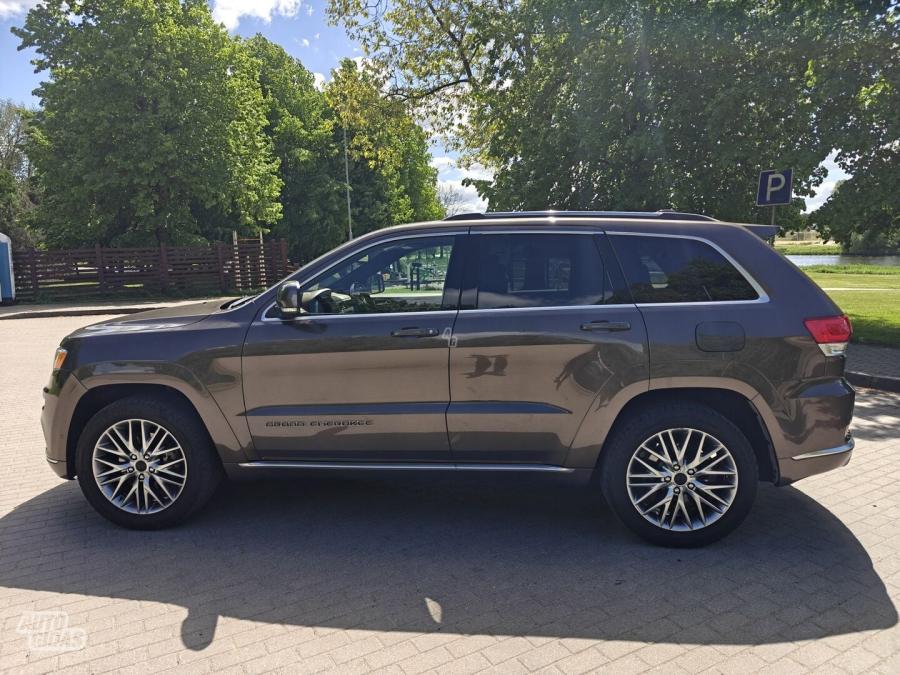 Brūns Jeep Grand Cherokee 2017 Tauragė, ar dzinēja tilpumu 5.70 L un nobraukumu 193 tūkst. km par 17700 €, foto 9 vietnē AUTOMOTO.COM.LV