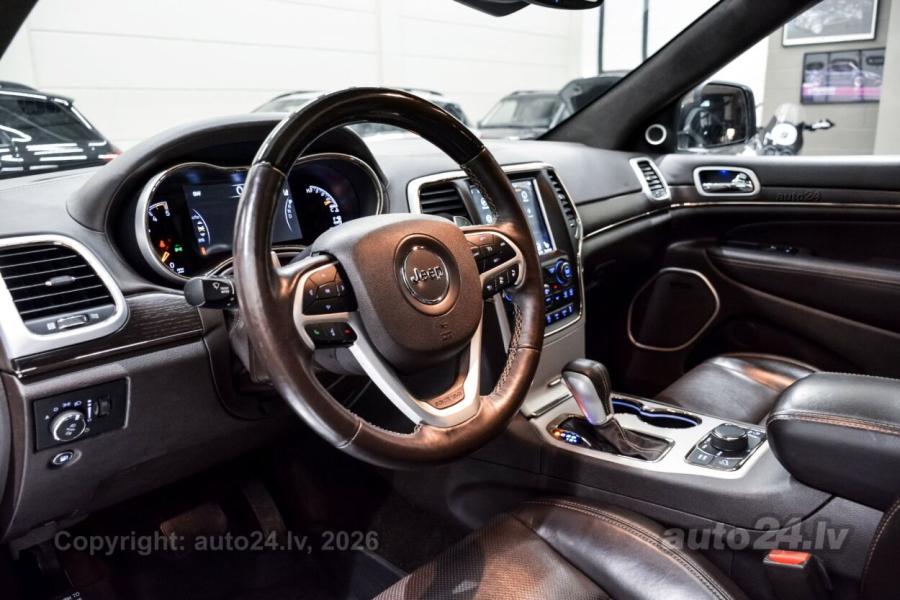 Brūns Jeep Grand Cherokee 2018 Tallina, ar dzinēja tilpumu 3.00 L un nobraukumu 150 tūkst. km par 24000 €, foto 8 vietnē AUTOMOTO.COM.LV