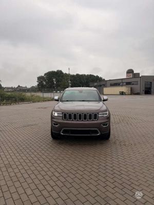 Brown Jeep Grand Cherokee 2020 in Klaipeda, with an engine capacity of 3.60 L and mileage of 104 thousand km for 19000 €, photo 3 on AUTOMOTO.COM.LV