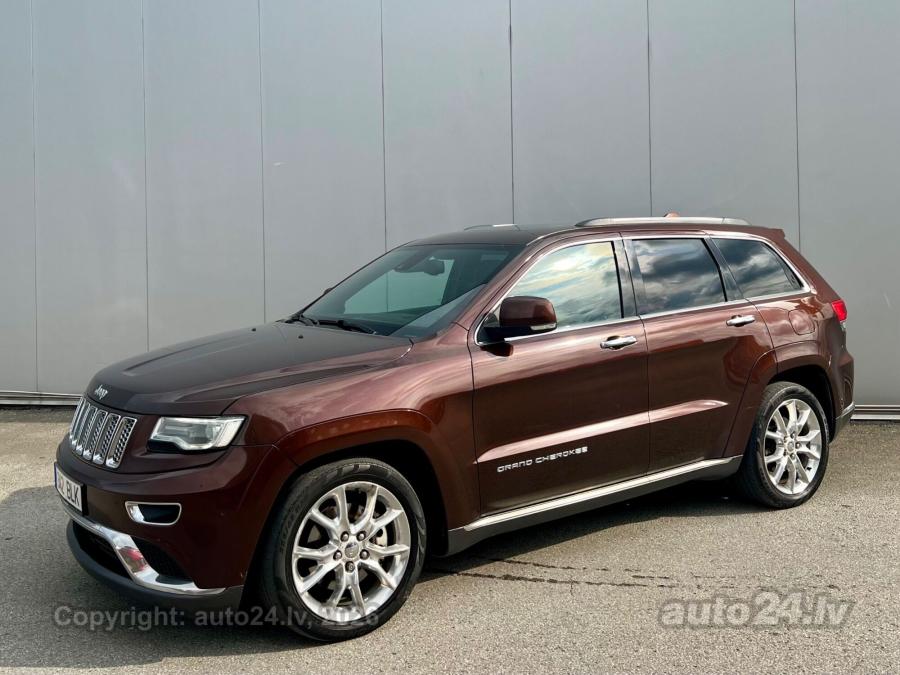 Brown Jeep Grand Cherokee 2014 in Tallinn, with an engine capacity of 3.00 L and mileage of 235 thousand km for 8999 €, photo 1 on AUTOMOTO.COM.LV