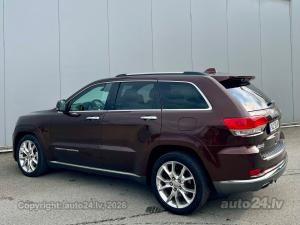 Brown Jeep Grand Cherokee 2014 in Tallinn, with an engine capacity of 3.00 L and mileage of 235 thousand km for 8999 €, photo 7 on AUTOMOTO.COM.LV