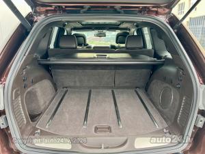 Brown Jeep Grand Cherokee 2014 in Tallinn, with an engine capacity of 3.00 L and mileage of 235 thousand km for 8999 €, photo 26 on AUTOMOTO.COM.LV