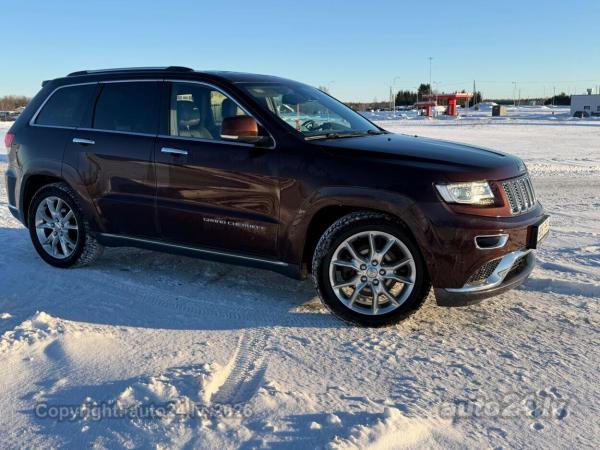 Brūns Jeep Grand Cherokee 2016 Tallina, ar dzinēja tilpumu 3.00 L un nobraukumu 177 tūkst. km par 20900 €, foto 3 vietnē AUTOMOTO.COM.LV