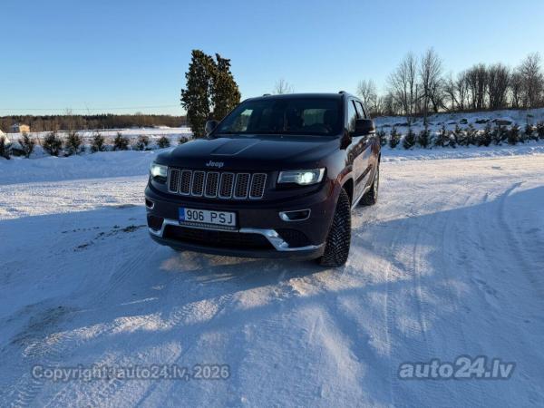 Brūns Jeep Grand Cherokee 2016 Tallina, ar dzinēja tilpumu 3.00 L un nobraukumu 177 tūkst. km par 20900 €, foto 4 vietnē AUTOMOTO.COM.LV