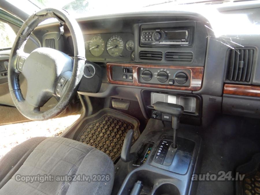 Jeep Grand Cherokee 1997 Tallina, ar dzinēja tilpumu 4.00 L un nobraukumu 245 tūkst. km par 1200 €, foto 7 vietnē AUTOMOTO.COM.LV